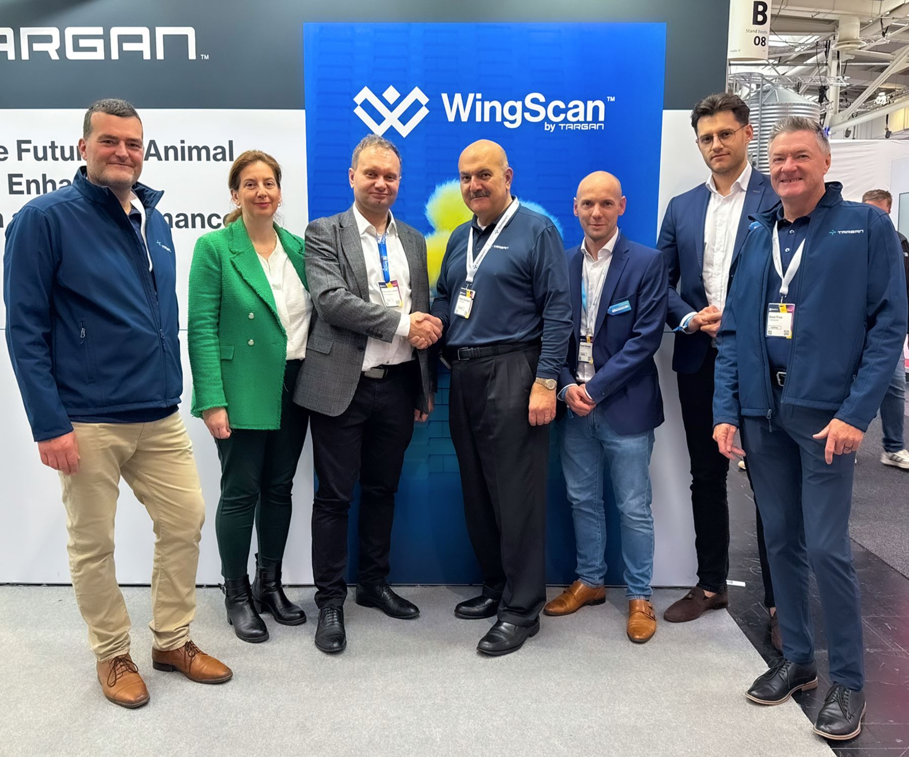 El sexado automatizado se abre hueco en Europa con el sistema "WingScan ...