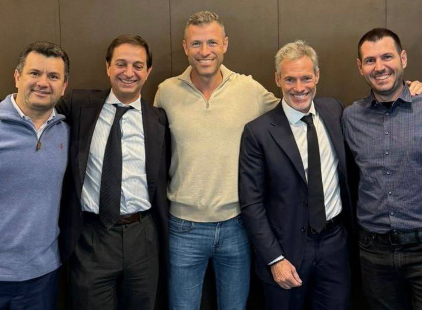 El "Rey del Huevo" de Brasil compra HEVO GROUP, el segundo productor de ...